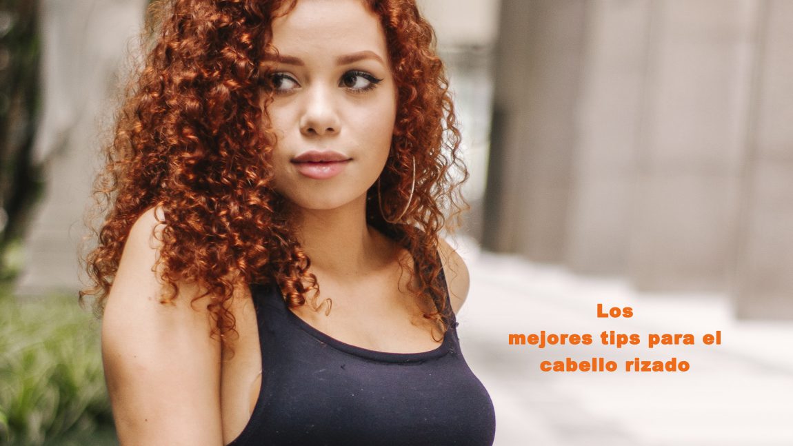 Los mejores tips para el cabello rizado - Thuya Escuela